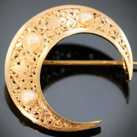 Heraldry Crescent Moons