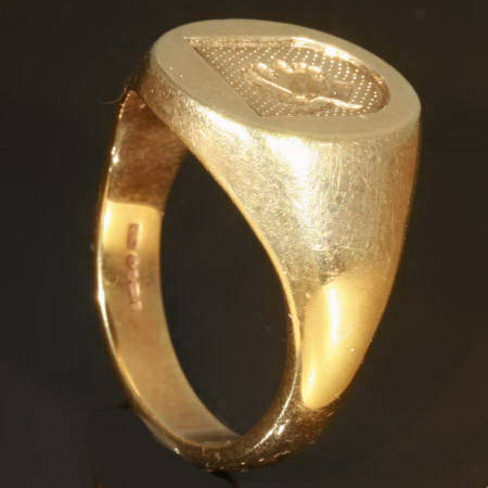 Vintage mans seal ring with intaglio of head of African man ...