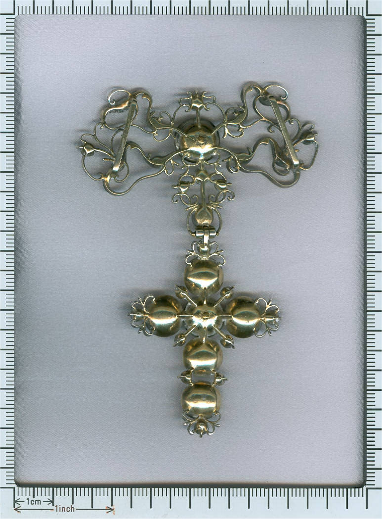 Impressive early 18th century Baroque cross with table cut rose cut ...