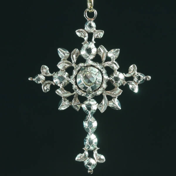 Antique Flemish diamonds pendant cross Antwerp 1830-1840: Description ...