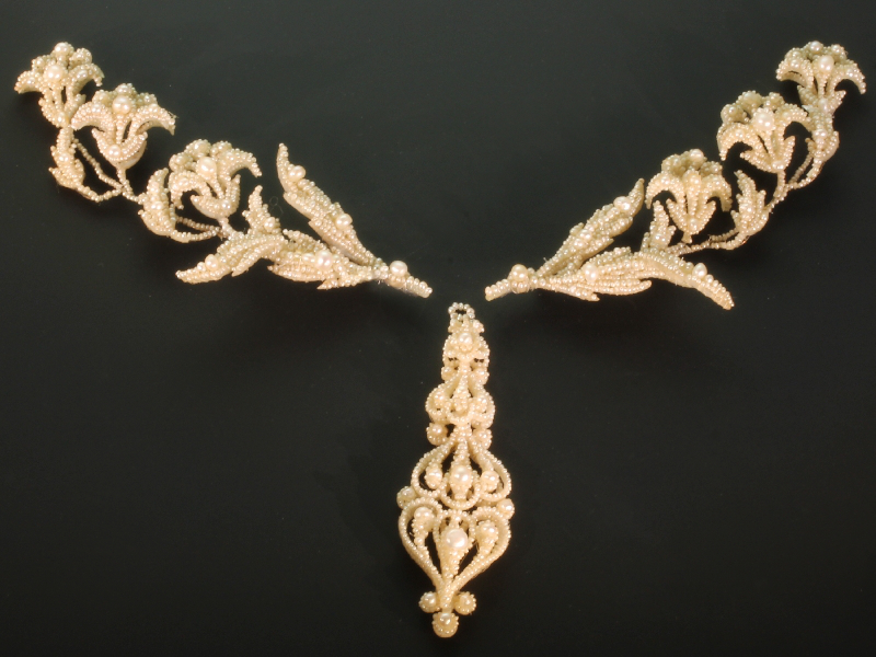 Georgian woven natural seed pearl parure necklace pendant brooches pre ...